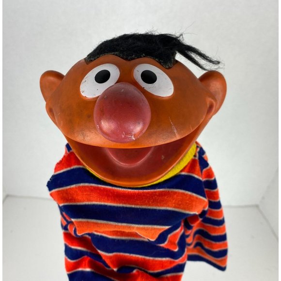 Sesame Street | Toys | Vintage 97s Sesame Street Ernie Hand Puppet Hard ...